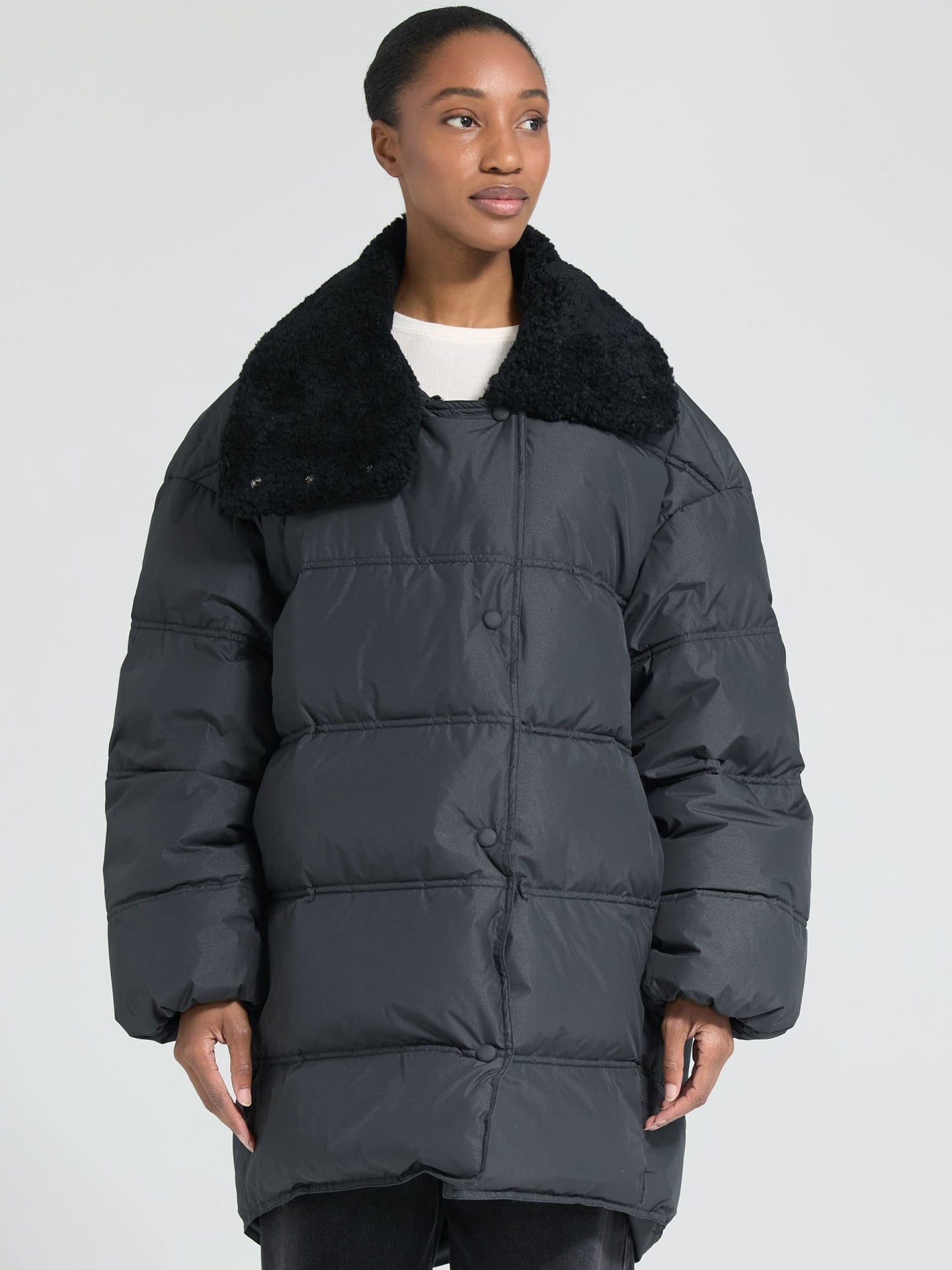 MEOTINE.® Danmark – Shop SS26 Jakker & Frakker